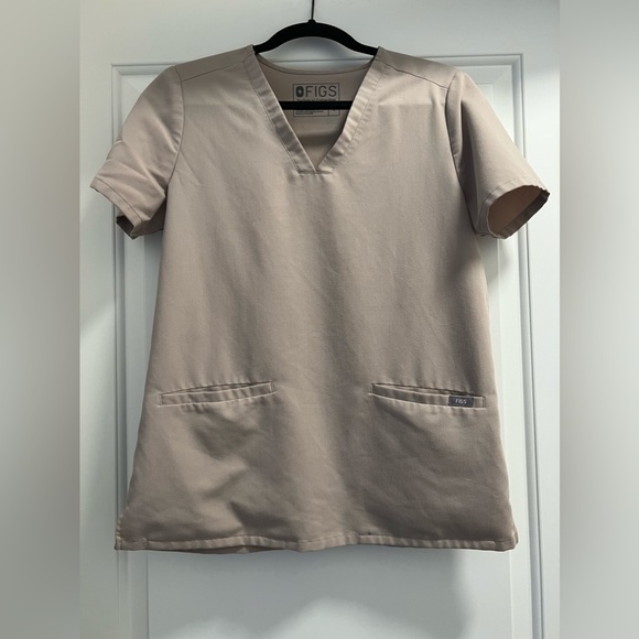 Figs | Tops | Figs Scrub Top In Boulder | Poshmark